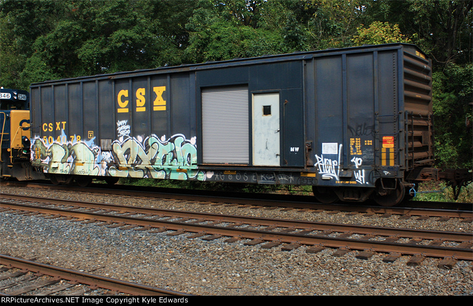 CSX 504078 on W030